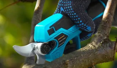 PRU-5222 Ratchet Pruner – Buy Durable Garden Pruning Tool Online